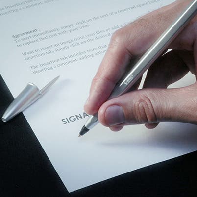 Personnaliser son stylo BIC Cristal Re'New BIC